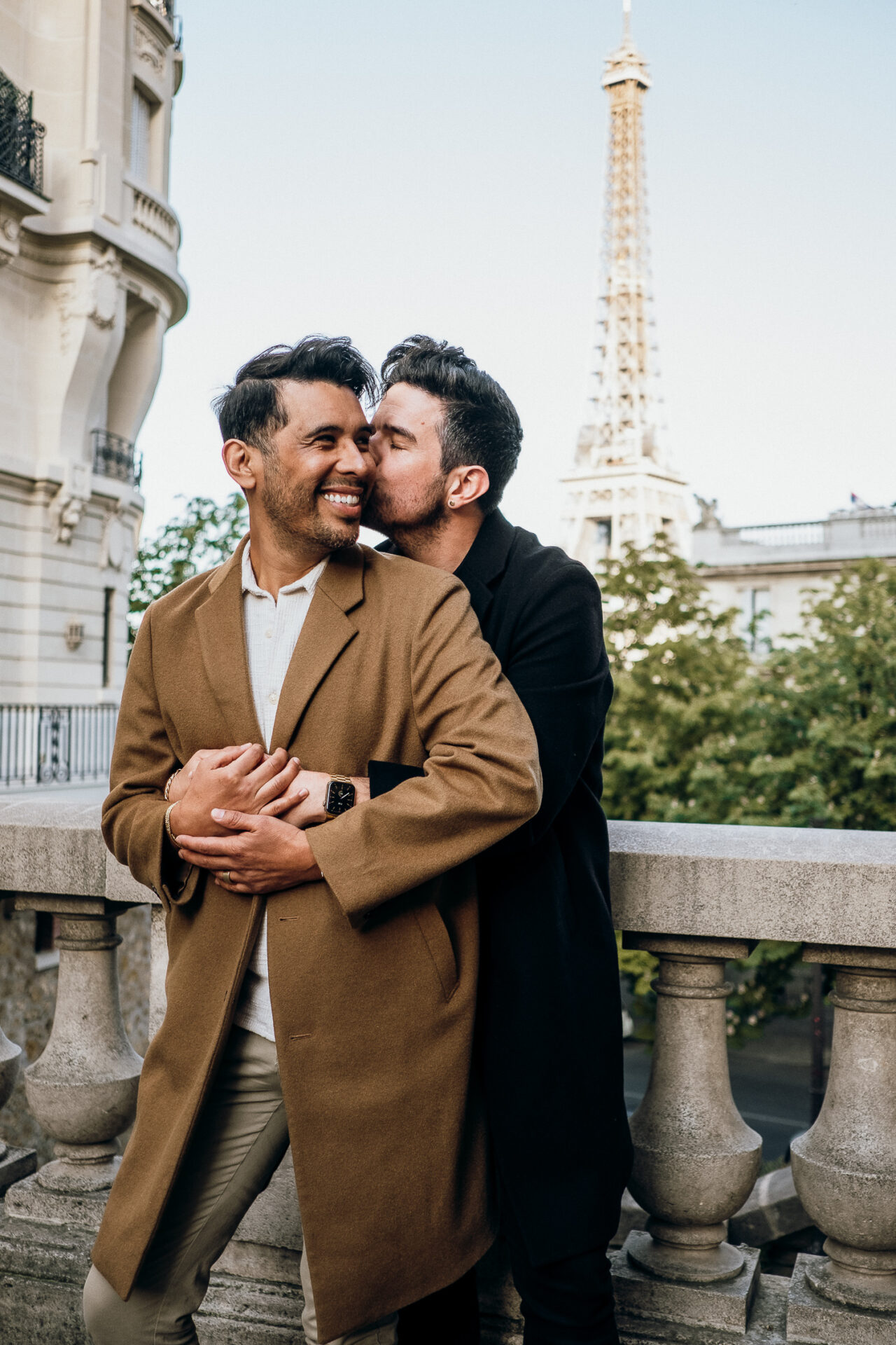 What To Wear For Your Couples Photography Session In Paris